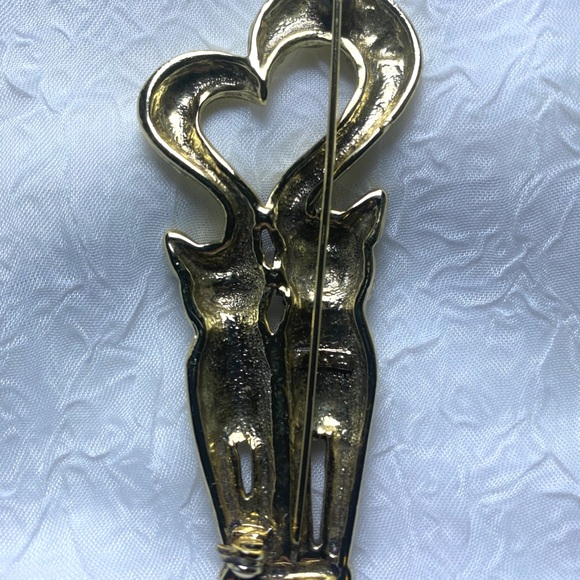 AJC American Jewelry Chain Co | Jewelry | Vintage Ajc Cats In Love Pin ...